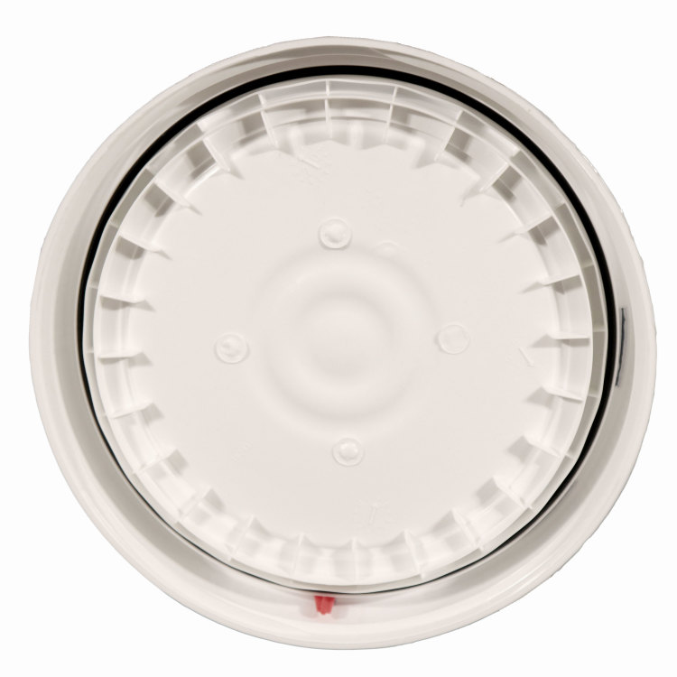 1.25 Gallon White HDPE Plastic Life Latch Screw Top Pail Cover, w ...